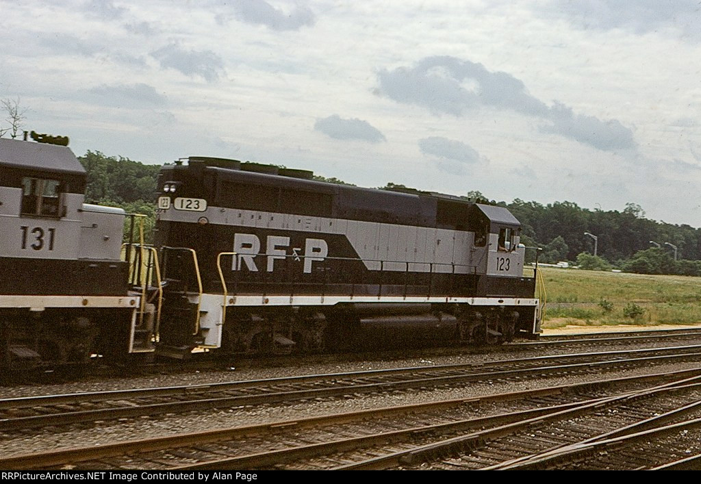 RF&P GP40 123